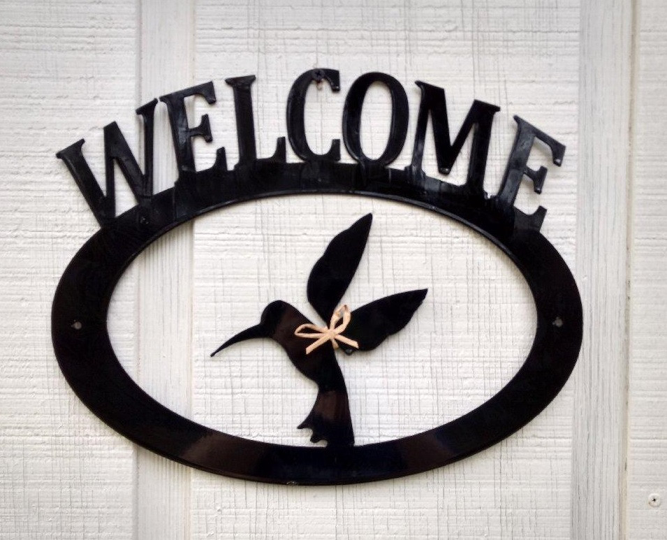 Hummingbird Welcome Sign - The Lazy Scroll