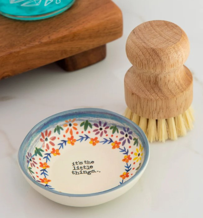 Natural Life Scrub Brush & Dish Set - Little Obsessed
