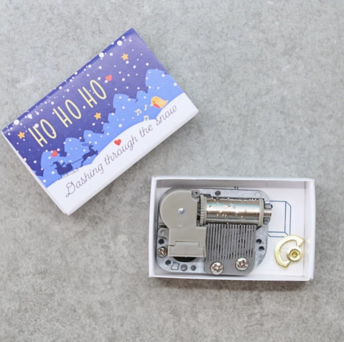 Dashing Through the Snow Matchbox Music Box - Little Obsessed