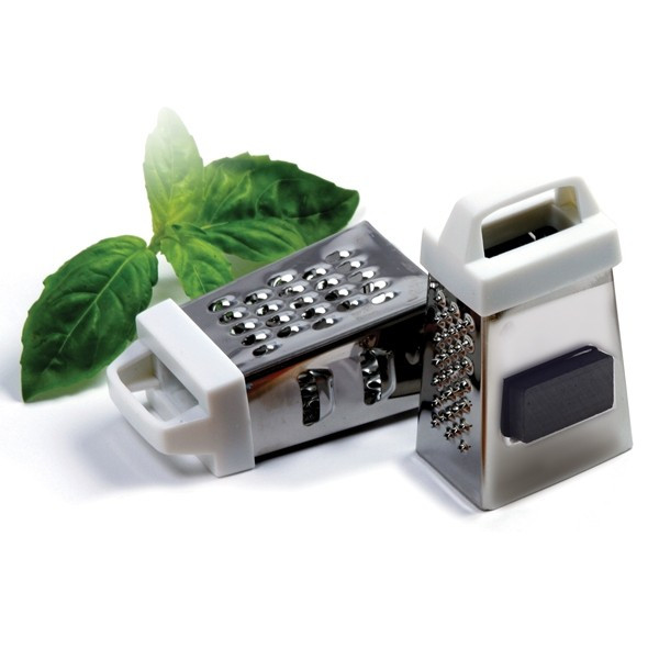 Mini Standing Grater | Little Obsessed | www.littleobsessed.com