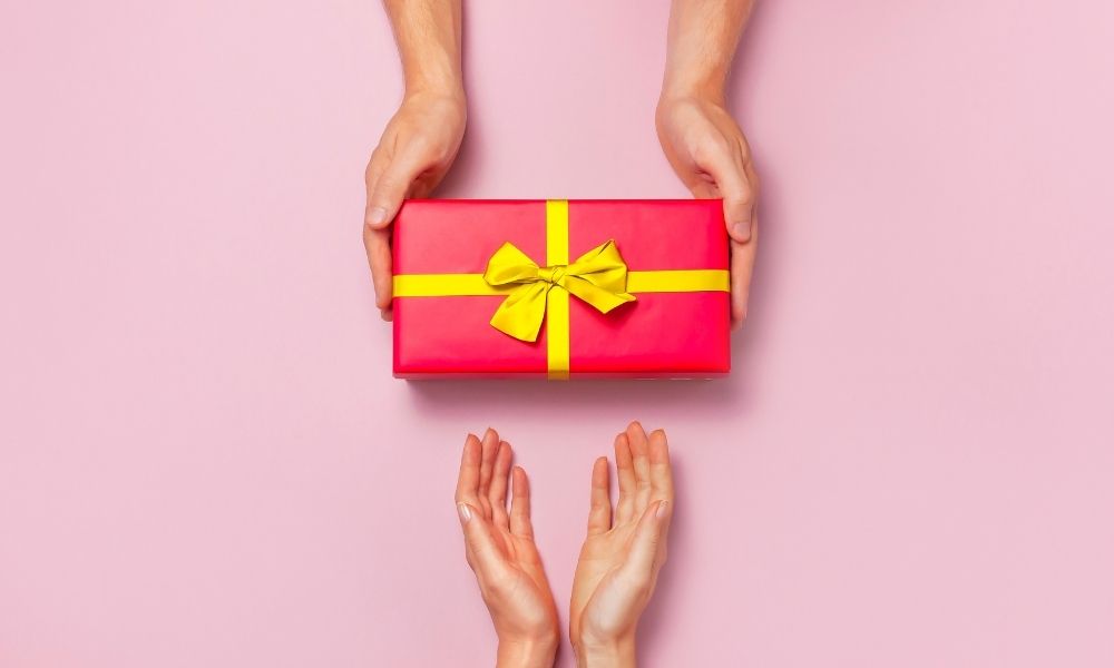 The Impact of Thoughtful Giving - Little Obsessed