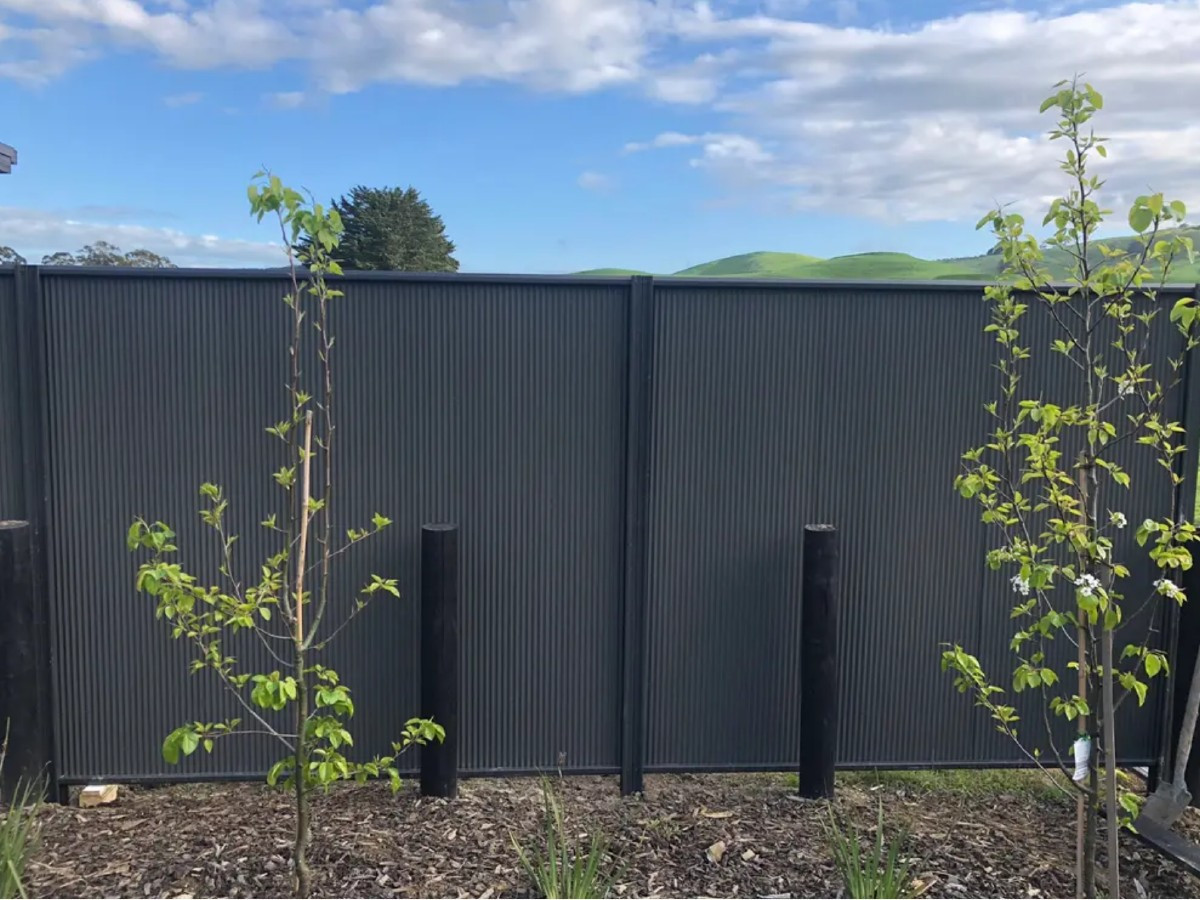 10 Most Versatile Colorbond Colours - Outback Fencing Online Fence Supplies