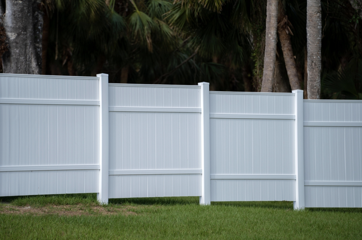 How A New Fence Can Help Boost Your Family's Privacy - Outback Fencing ...