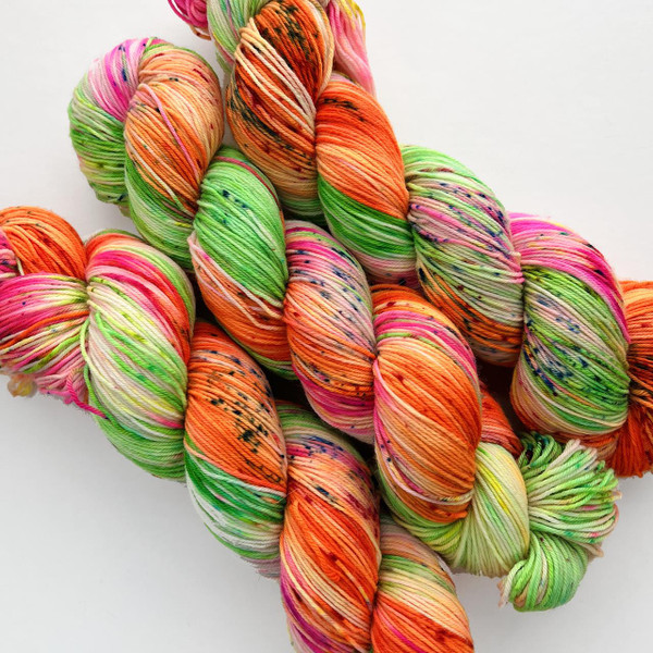 Qing Sock Bronx - Simply Socks Yarn Company