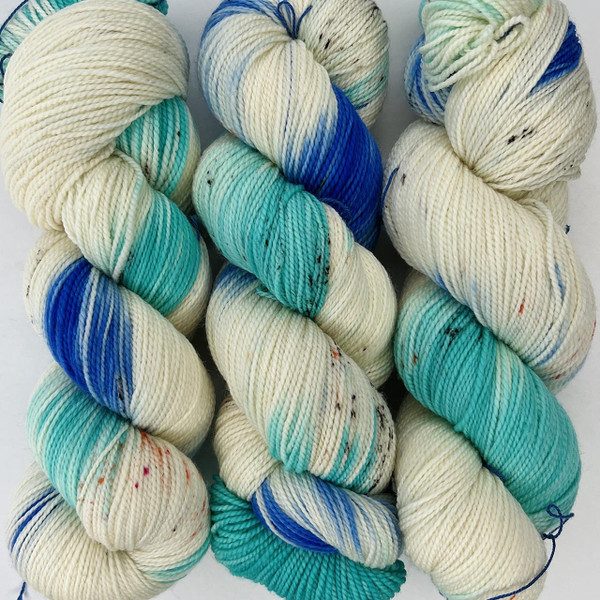 MT Tosh Sock Frosty - Simply Socks Yarn Company