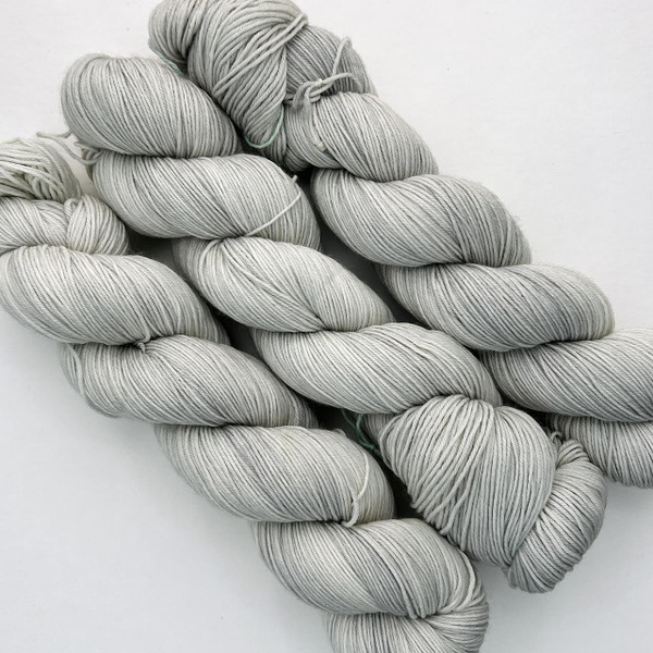 FIY Sock Winter White - Simply Socks Yarn Company