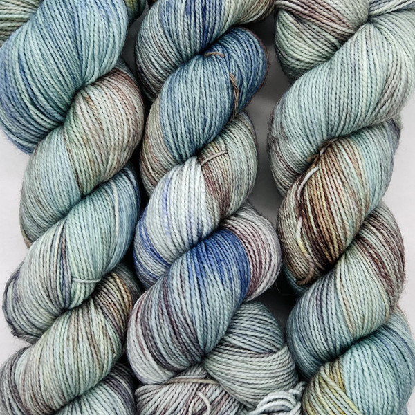 HLoco Merino Iridescent - Simply Socks Yarn Company