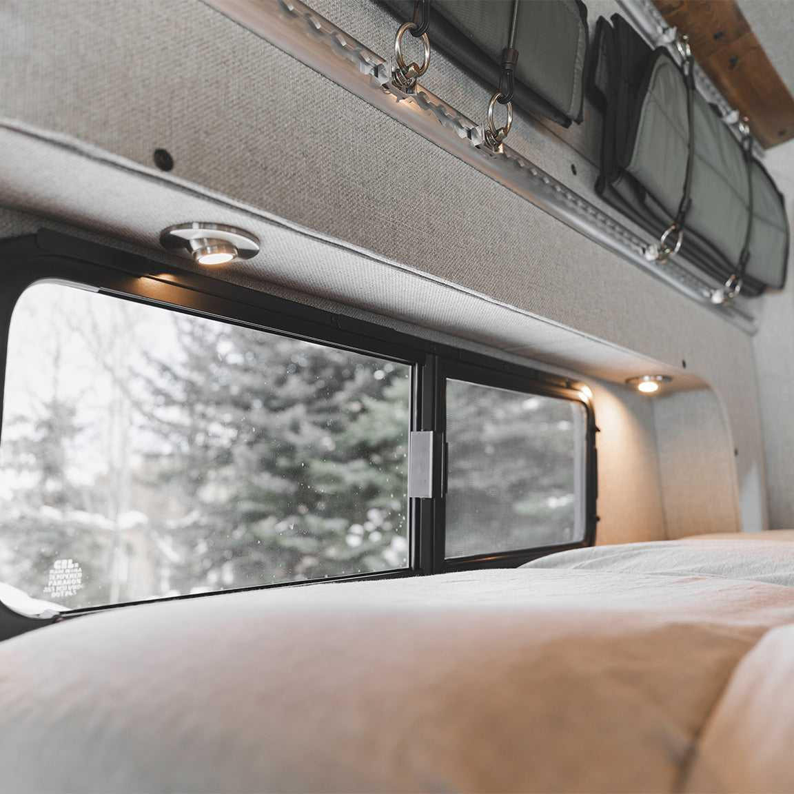 Mercedes Sprinter 144" Flares | Sprinterstore.com