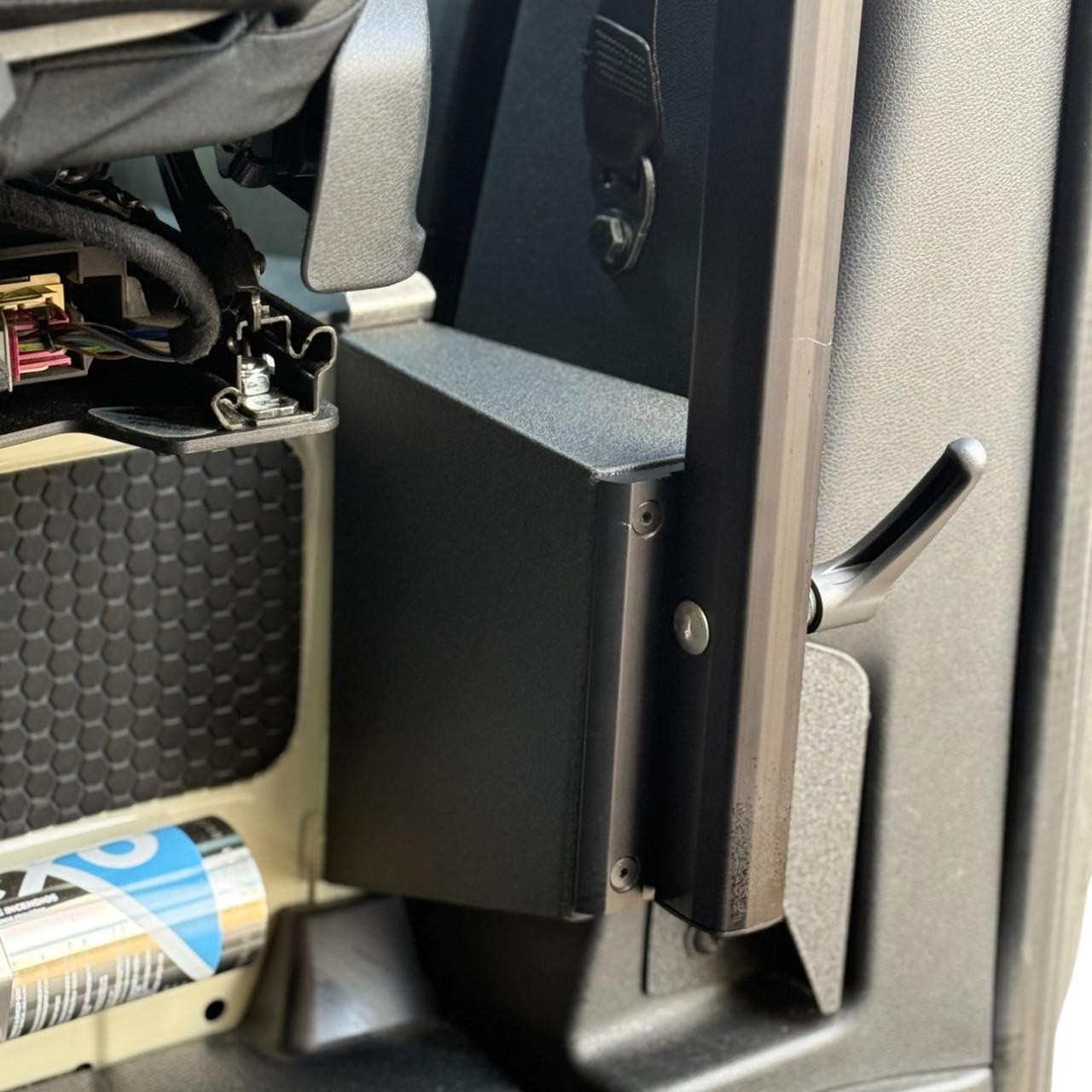 B-Pillar Lagun Mount - Durable and Reliable Solution