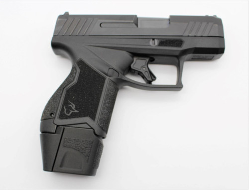 +2 extension works with the Taurus GX4 and its 13 round magazine with LARGE BACK STRAP on frame.