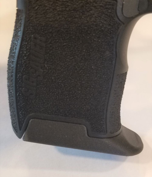 Sig P365 Pinky Support for Flush 10-Round Magazines | Lakeline LLC
