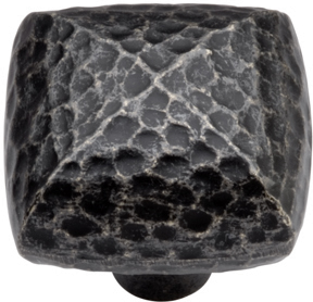Get Belwith P3062-WOA Collection Knob 1-1/4'' Square Windover Antique ...