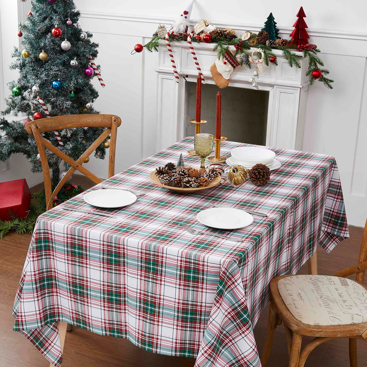 Holiday Plaid Table Linens - Avanti Linens