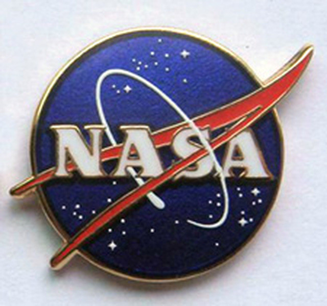 Collectibles - Pins - NASA Gear