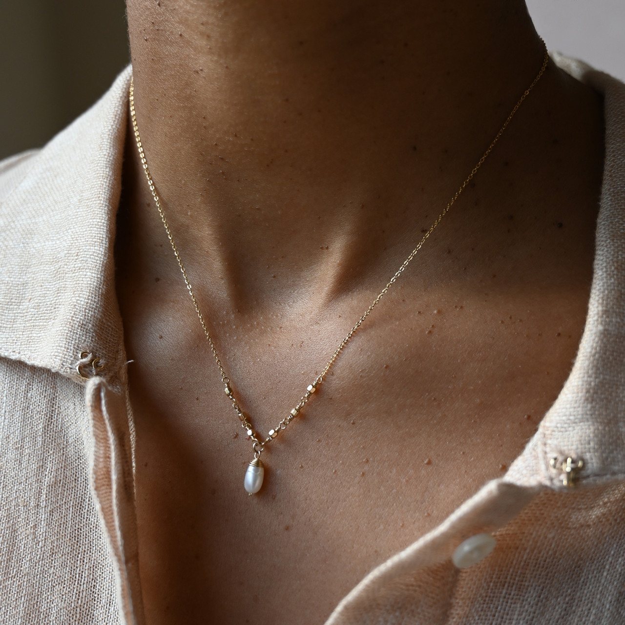 Single pearl drop necklace store