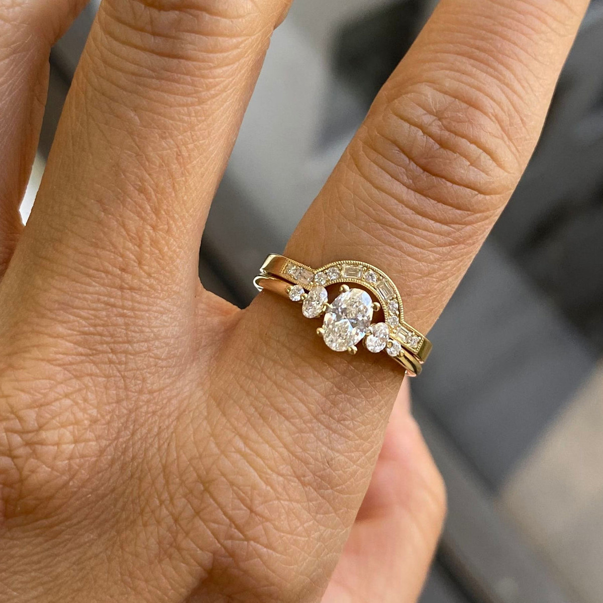 Diamond Staccato Arch Band - Tomfoolery London