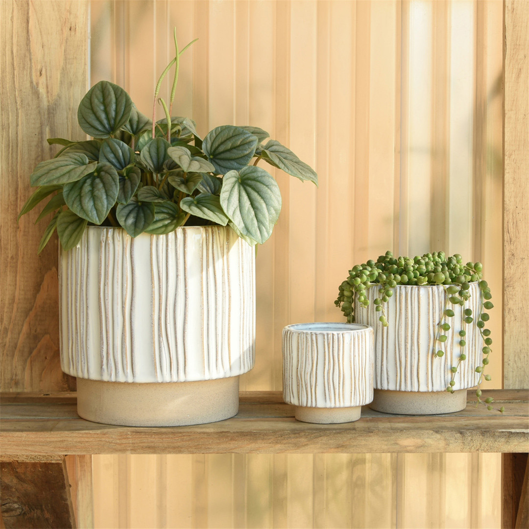 Ramos Vertical Stripe Pot - Urban Garden