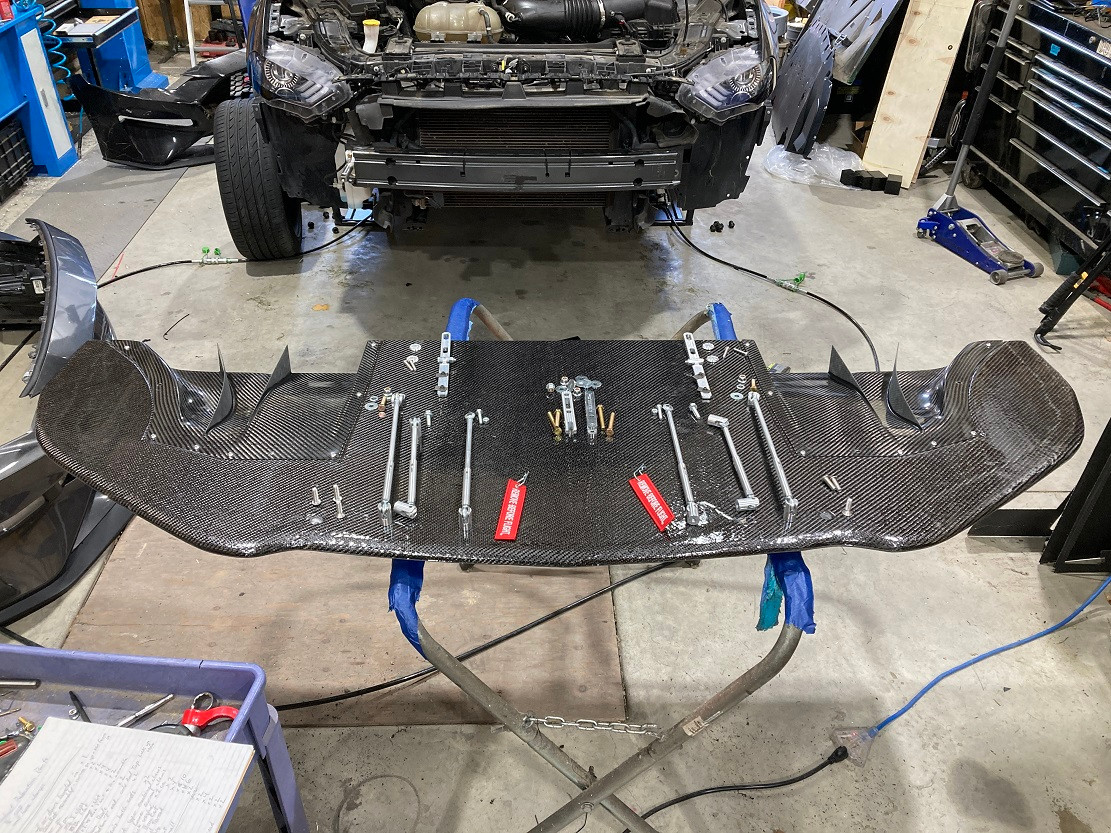 15-23 Mustang Splitter Bracket Kit - AJ Hartman Aero
