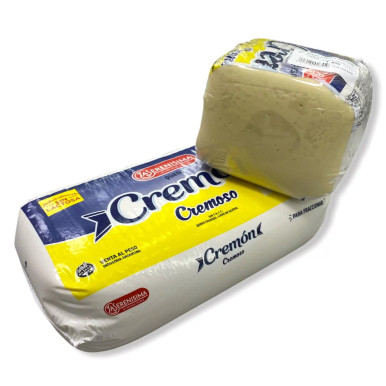 La Serenísima Horma de Queso Cremón, 3.1 kg / 109.34 oz (Aproximadamente)