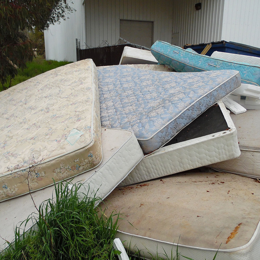 How to Properly Recycle Your Old Electronics - Serverworlds