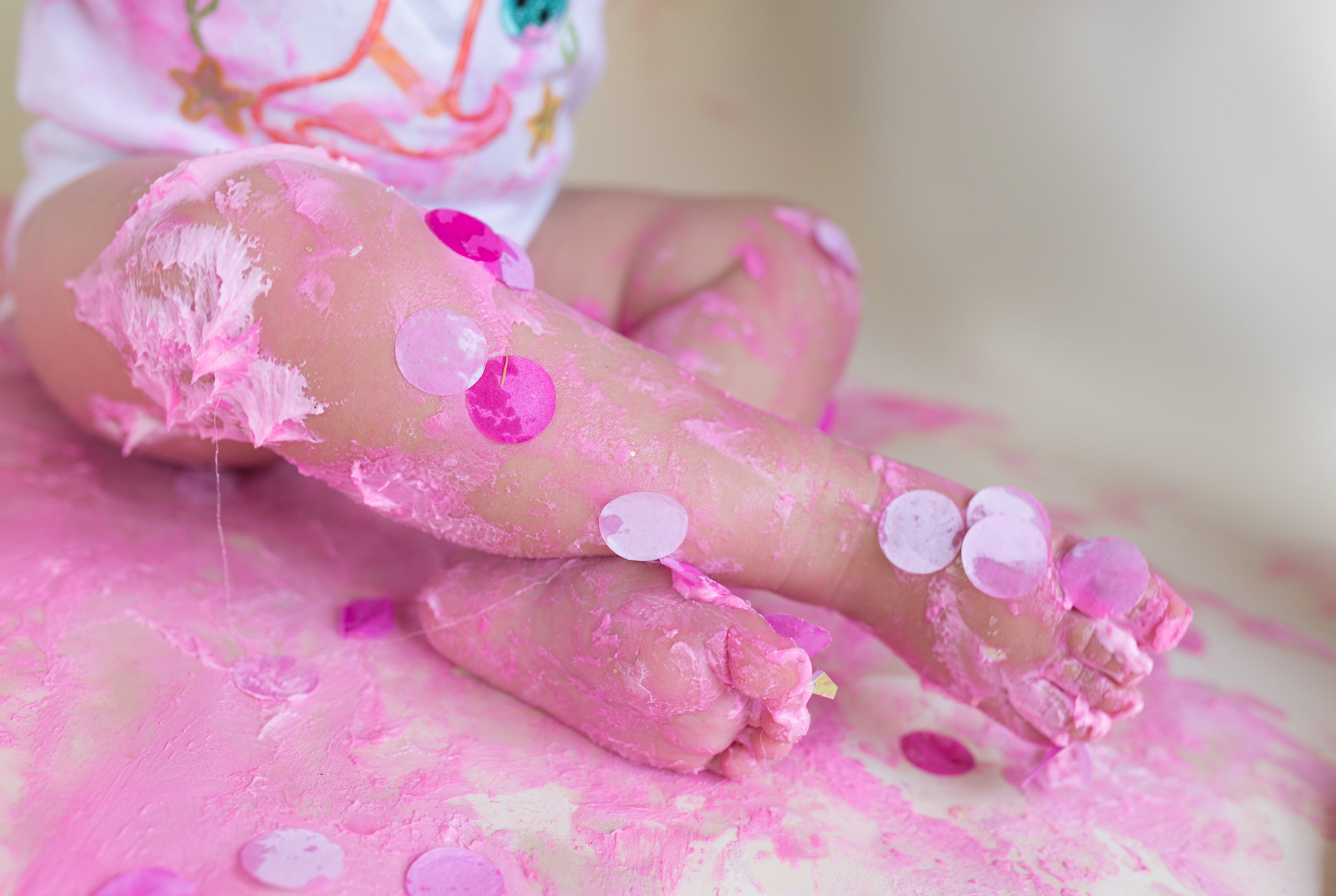 Capturing the Messy Magic: The Cake Smash for Your Baby's First ...