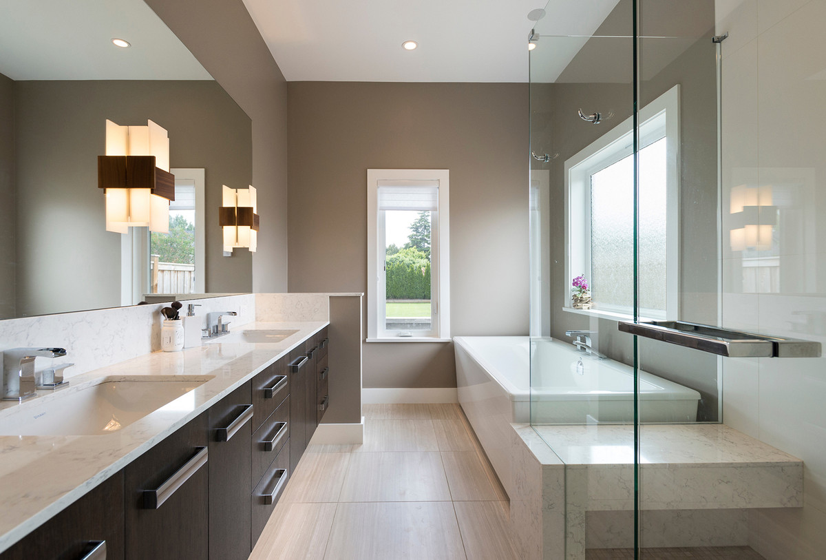 Modern Sculptural Acuo Wall Sconce - Made in USA | Cerno Curated