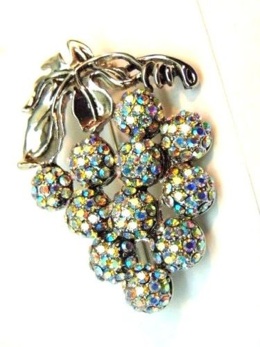 Vtg Red Wine Grape Pin Vineyard Vine Bunch AB Rhinestone Crystal DazzleCity