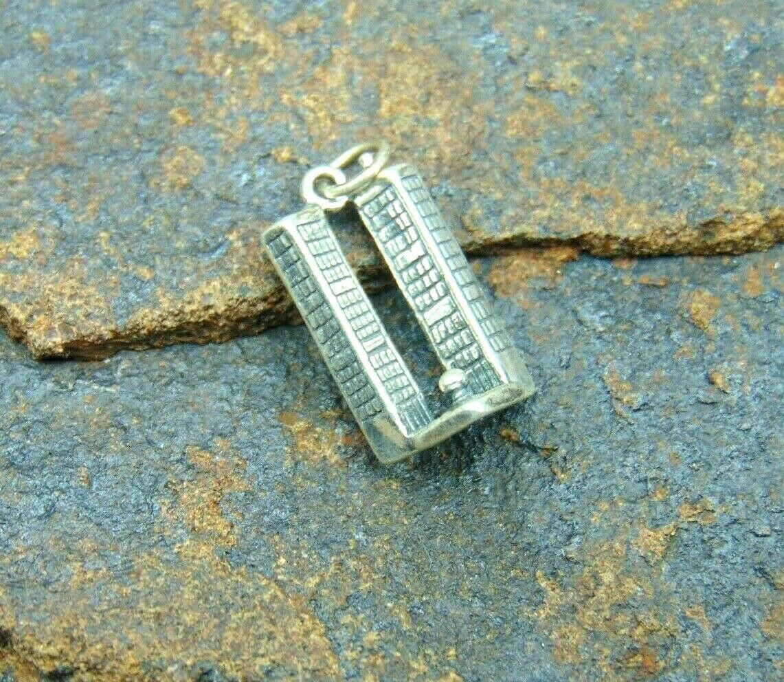 Twin Towers Sterling Silver Charm New York World Trade Center