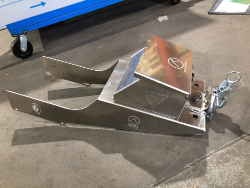 Mobile Ice Skate Storage system for storing multiple Ice Skates