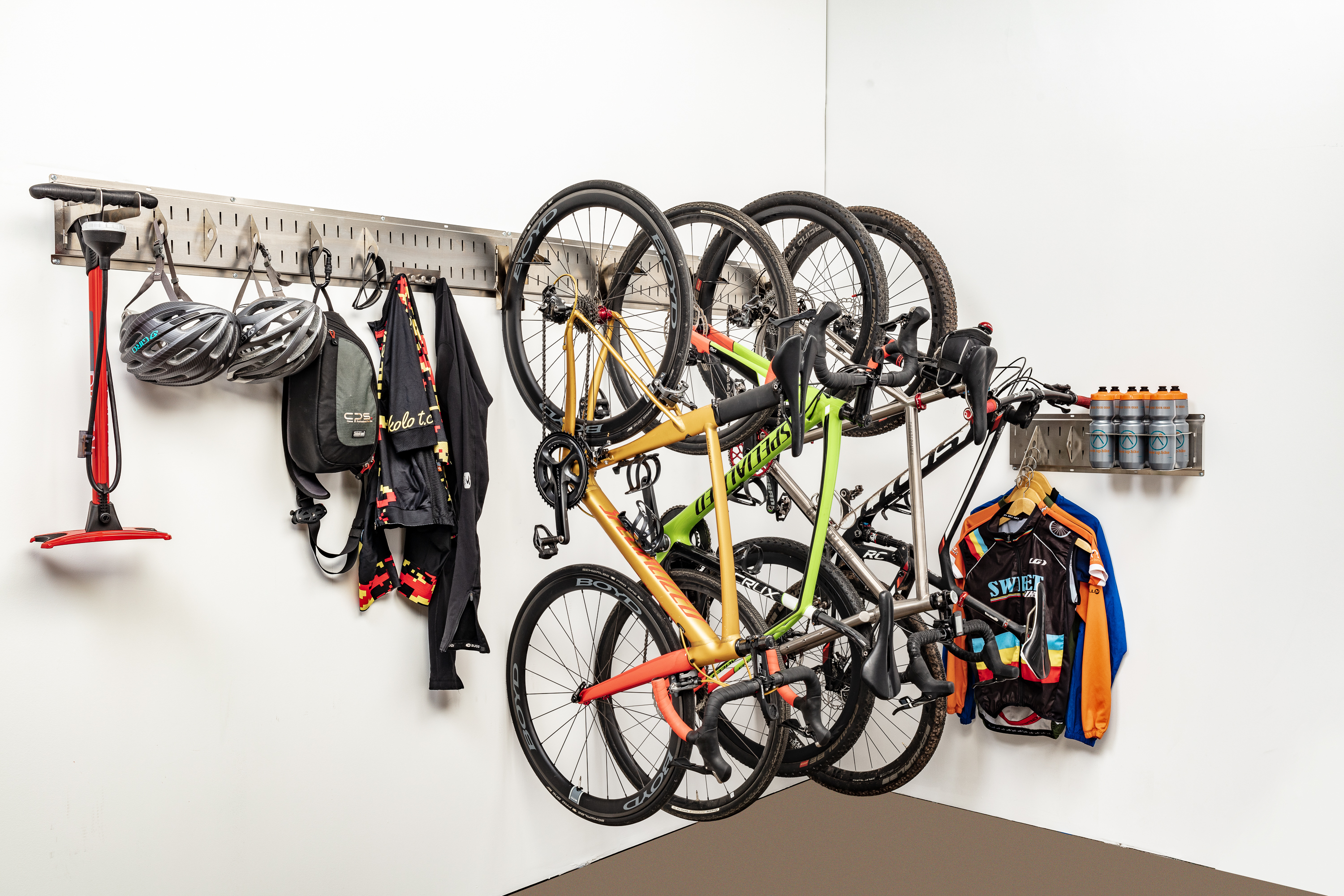 New Look For The New Season - up.bike