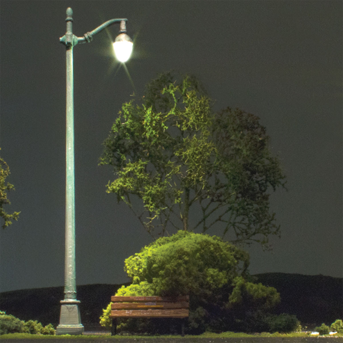 Woodland Scenics HO JP5631 Just Plug Lighting System, Arched Cast Iron ...