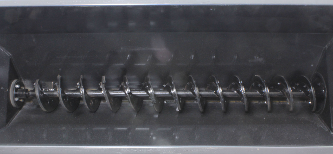 Auger Bit for Mixing and Discharging with Rubber Flighting 7 Bolts Per ...