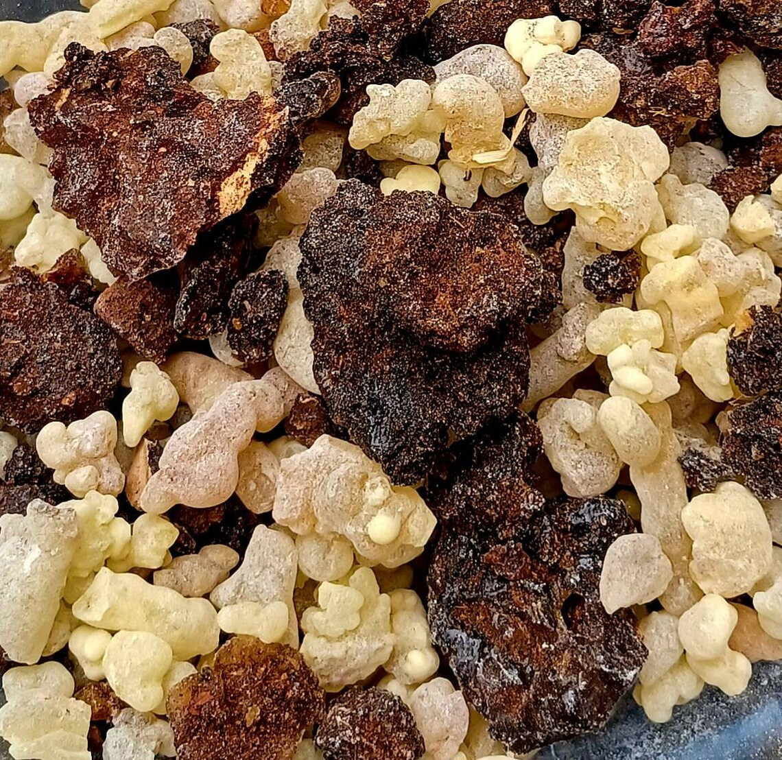Frankincense & Myrrh Resin – Premium Natural Granular Incense Blend