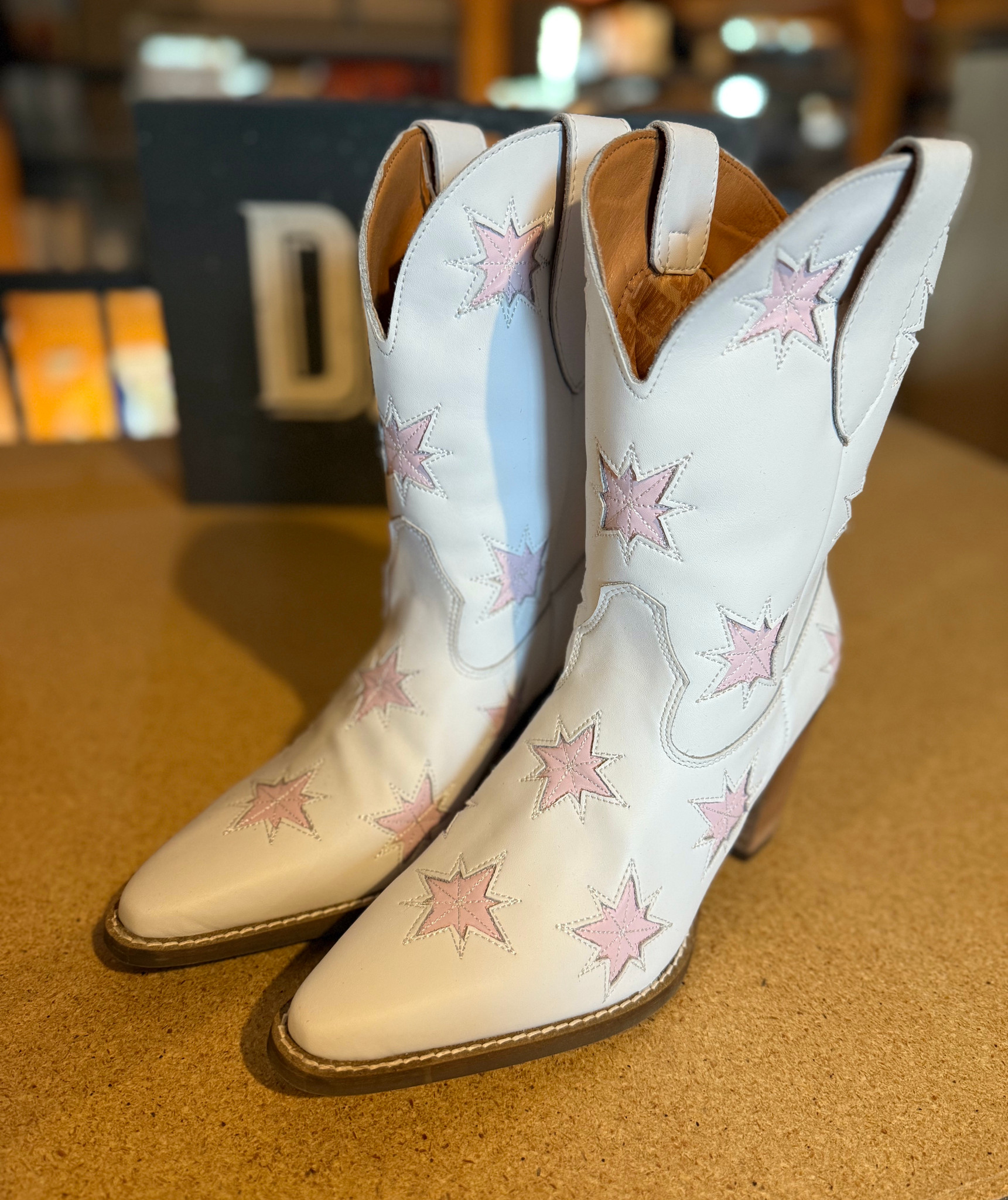 Dingo by Dan Post Starburst Bootie White DI2248