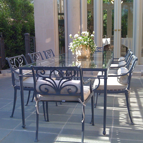 Grand Dining Table - Kenneth Lynch and Sons