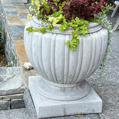 Melone Planter - Kenneth Lynch and Sons