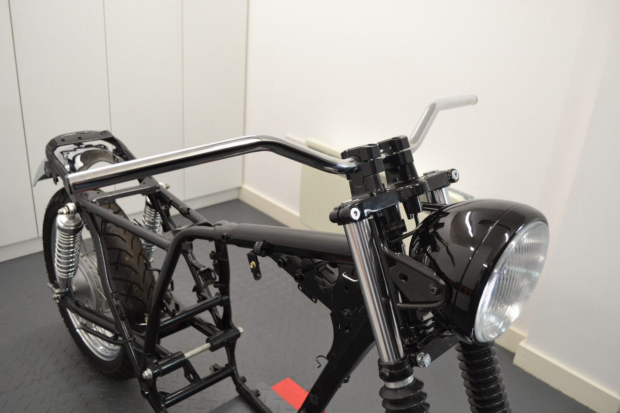 Chrome Motorbike Drag Handlebars - 22mm (7/8") for Scramblers ...