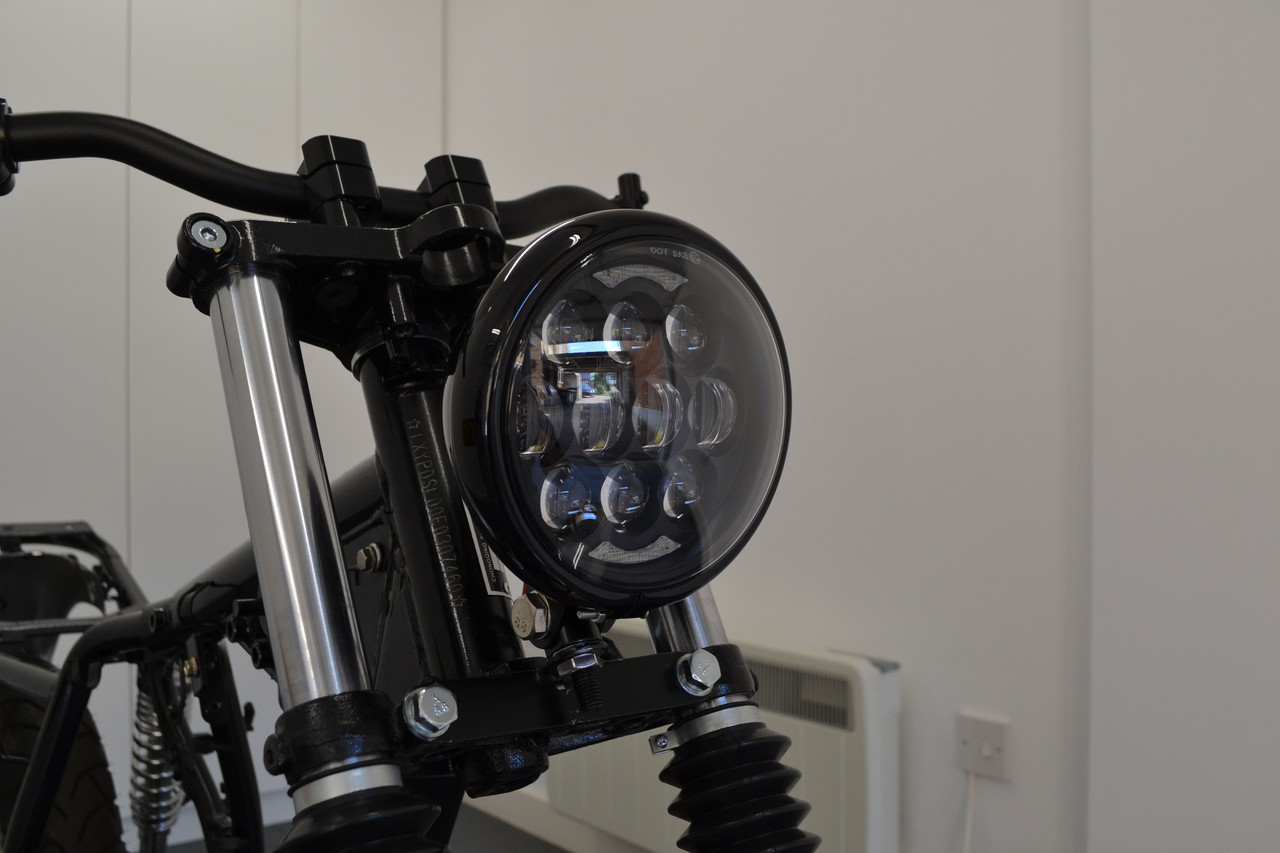 Gloss Black Projector LED Motorbike Headlight for Custom Project Bike