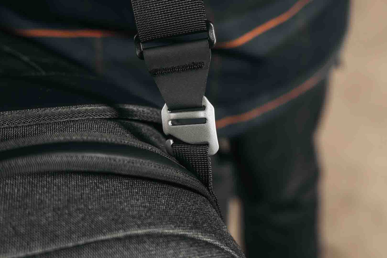 Legend Gear shoulder strap LA12 Black. - Alchemy Parts