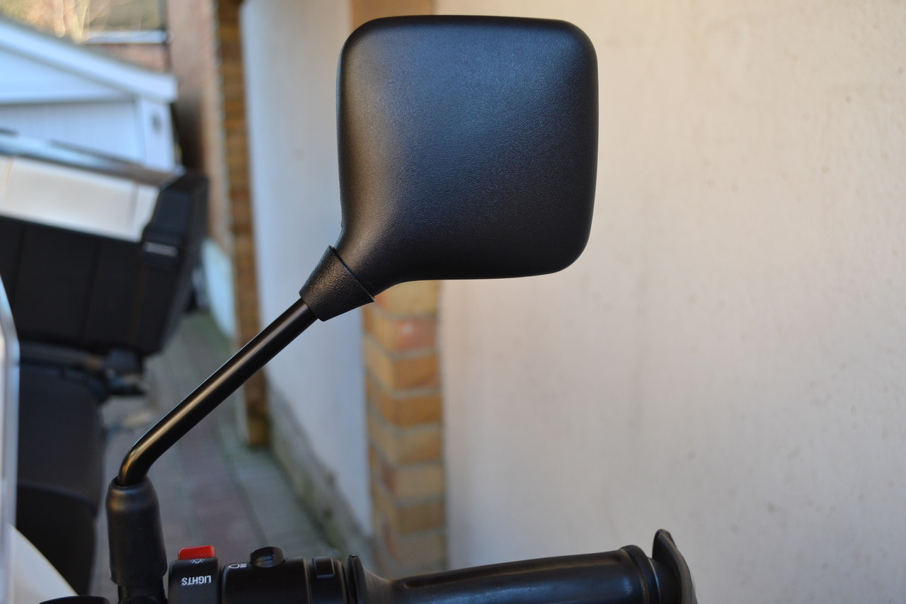 Excellent Quality Scooter, Moped & Motorbike Side Rear View M8 Glass ...