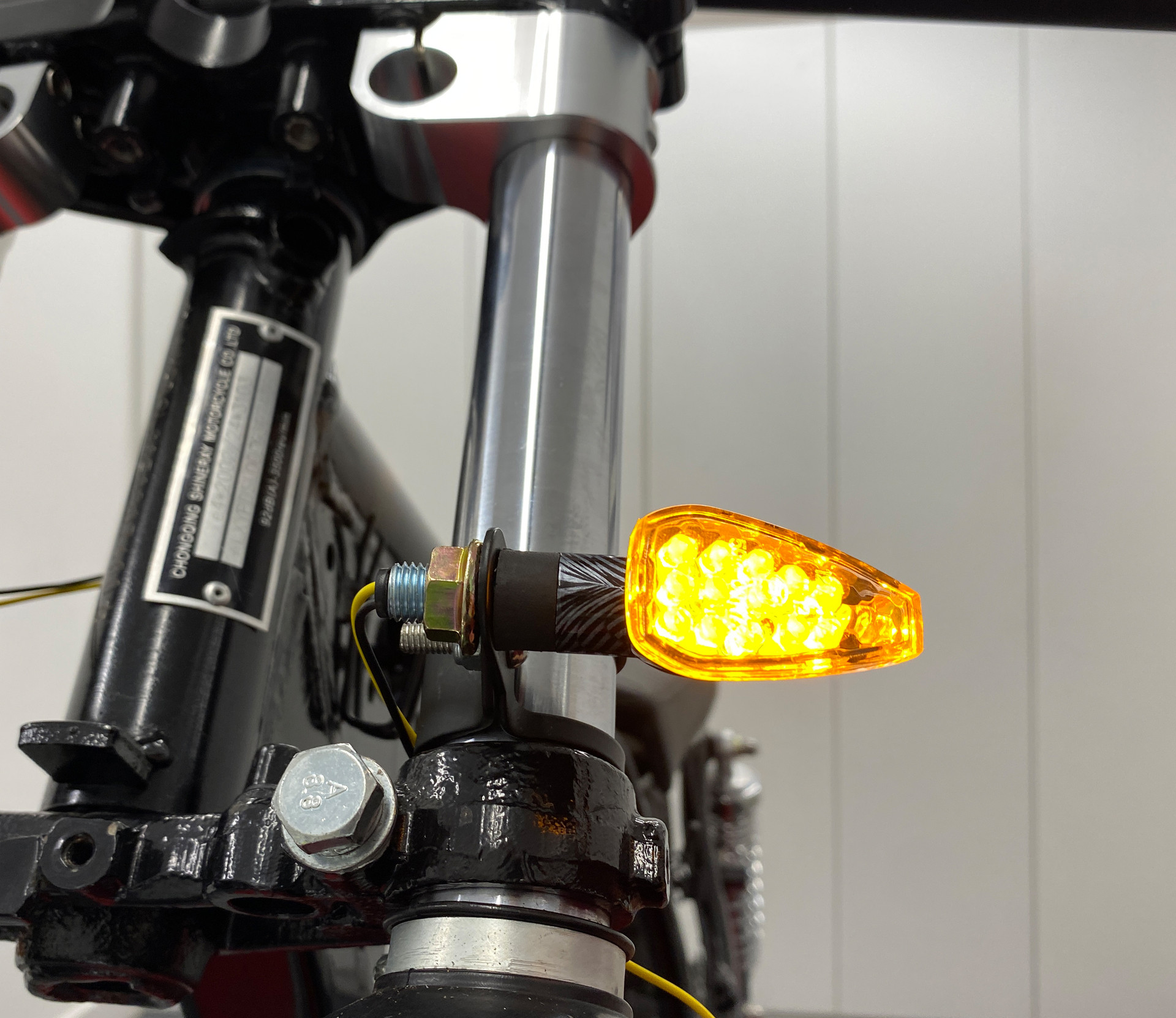 Universal Short Stem Carbon Fibre Look Tiny LED Orange Tip E-marked ...
