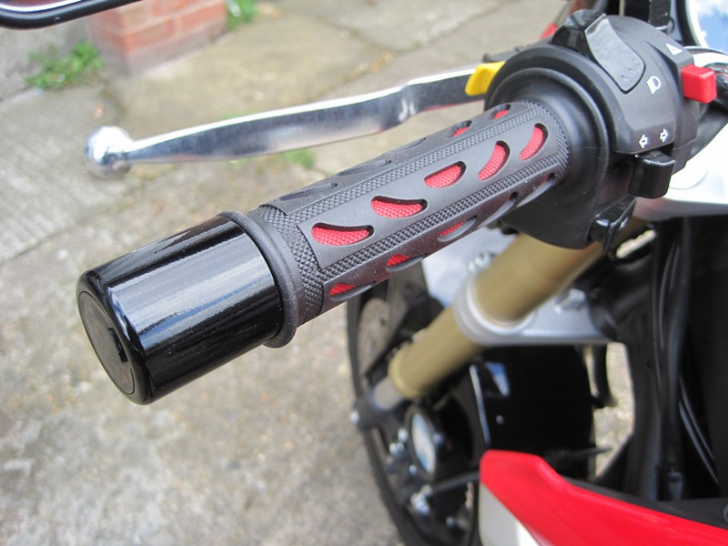 Black & Red Soft Silicon / Rubber Motorcycle Motorbike Hand Grips 22mm ...
