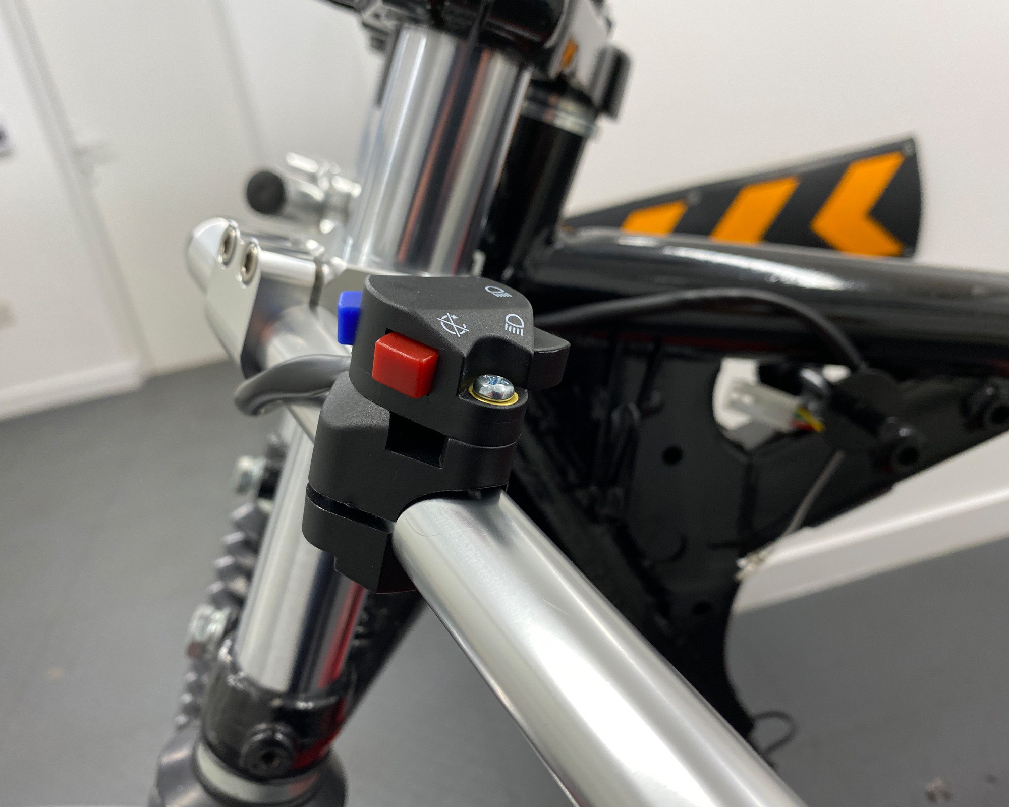 Motocross Enduro Motorbike Motorcycle Light Horn Kill Switch for 22mm 7 ...