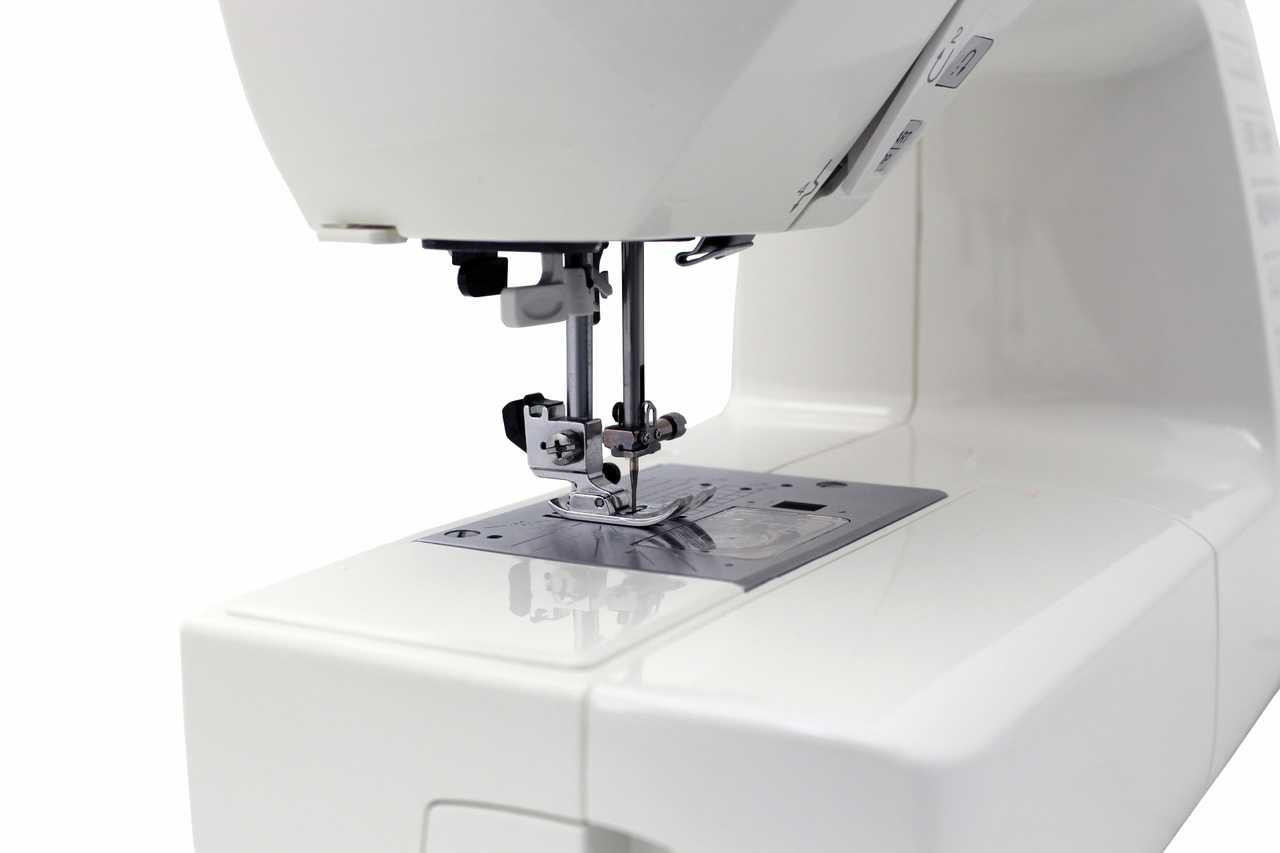 Janome 3160QDC Computerized Sewing Machine - Refurbished