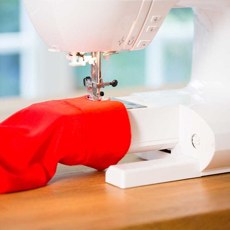 Elna eXperience 530 Computerized Sewing Machine