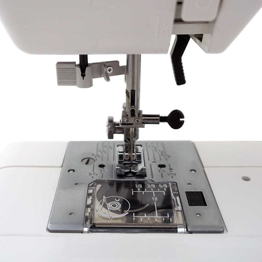 Janome Jem Gold 660 Sewing Machine with Premier Package