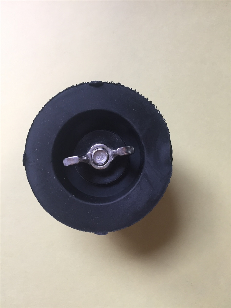2" Drain Plug w/Bolt for Miraco Hog Waterers - RanchCity.com