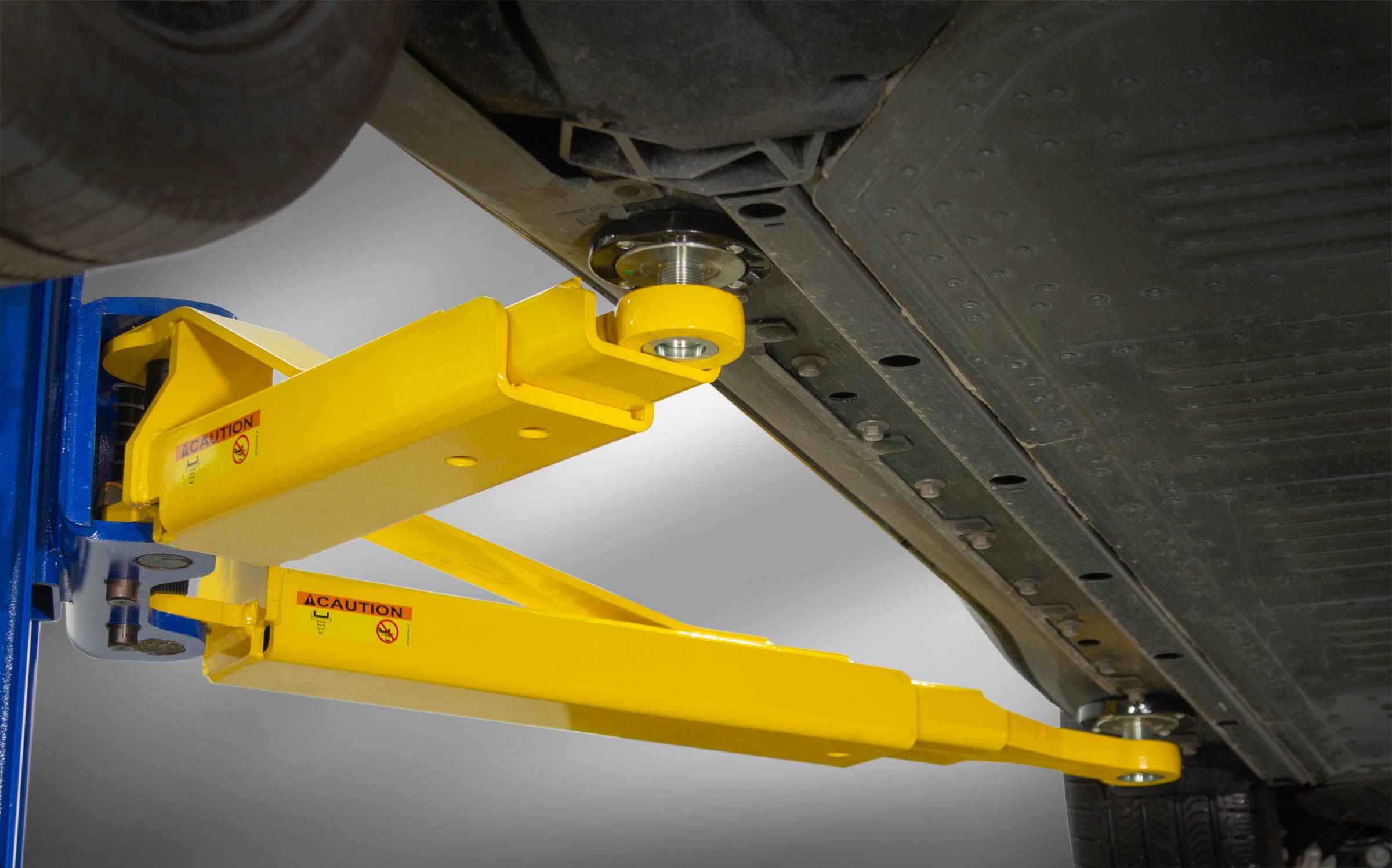 Rotary® SPOA10AV ALL VEHICLE Certified Overhead 2-Post Lift - Derek ...