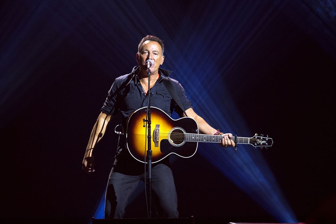Bruce Springsteen: 'The Boss' of America's Protest Music Tradition ...