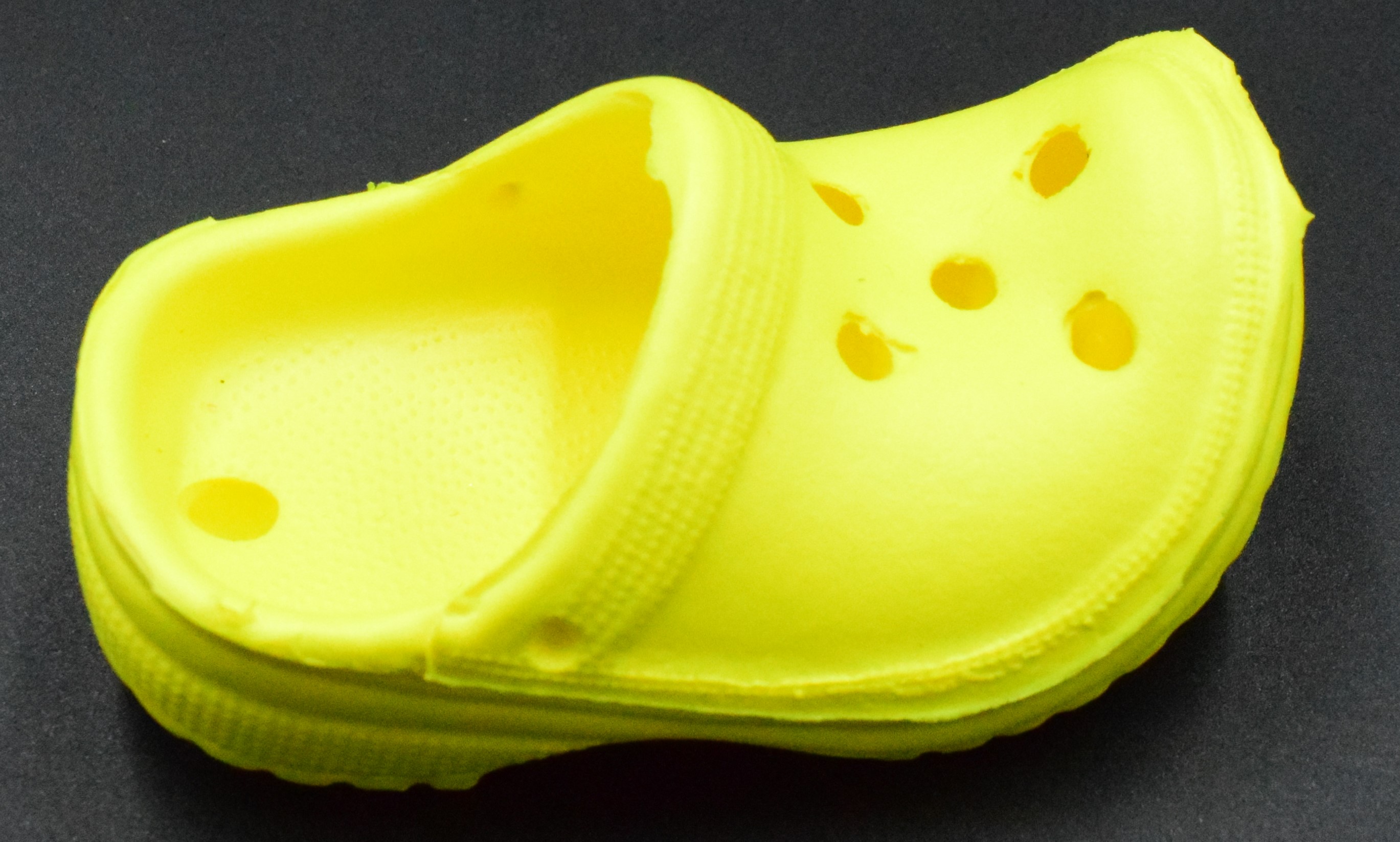 Rubber Shoe 2 3/4" - Parrots N Stuff